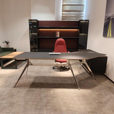 China Hot Selling Office Desk 1.8m Modern L-Shape Executive Desk For CEO Office Furniture for sale