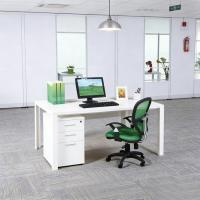 China Office Project Furniture Custom White And Pink 4 Person Modular Office Workstations for sale