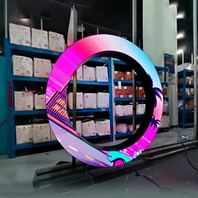 China 8K Customized High Visibility Creative LED Screen 8K Resolution Indoor LED Circular Display for sale