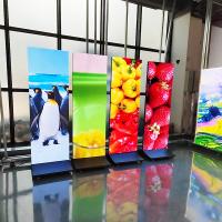 China 360 Viewing 1080P Outdoor LED Digital Signage Advertising Display Screen Angle 2 Year Warranty for sale