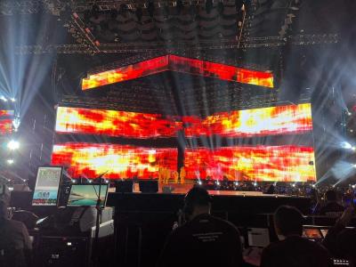 China Modular 500×1000mm Cabinet LED Video Wall with 5000 cd/㎡ High Brightness and P2.6 P2.9 P3 P3.91 P4.81 Pixel Pitch for Indoor Outdoor Events for sale