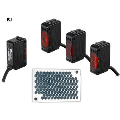 China Compact and Long Distance Sensing Type Photoelectric Sensor for sale