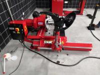 China XT-26 Heavy Equipment Tire Changer for 14-26 Inch Rims with 500kg Capacity and 24V Control System for sale