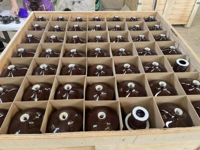 China IEC Standard Transformer Porcelain Bushing 150kV Impulse Withstand Voltage for sale