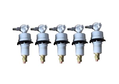 China ANSI 1.2KV 125A Threaded Bushing Assembly with Porcelain Insulator for Transformer Applications for sale