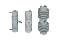 China Light Gray IEC Standard 46kV Porcelain Fuse Cutout - 200A Rated Current, 800mm Leakage Distance for Distribution Lines for sale