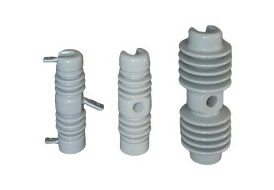 China Light Gray IEC Standard 46kV Porcelain Fuse Cutout - 200A Rated Current, 800mm Leakage Distance for Distribution Lines for sale
