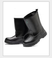 China Anti-smashing Anti-stabbing Warm Black High-top Labor Protection Boots Welding Enclosed Work Shoes for sale