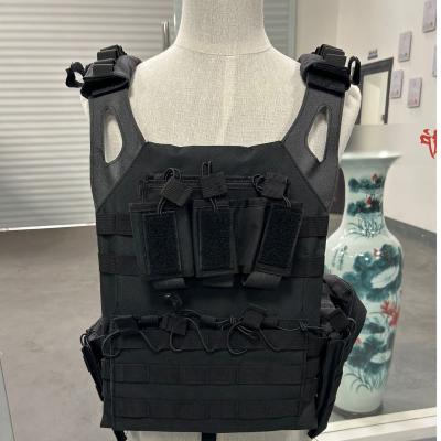 China Customizable Combat Tactical Vest for Law Enforcement and Military for sale