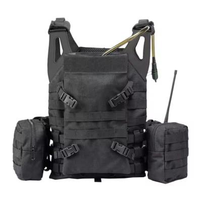 China combat tactical vest Removable Shoulder Straps Yellow Tactical Vest With Adjustable Waist Straps for sale