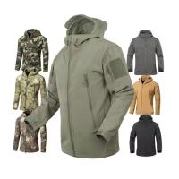China Zipper Jackets Essential Outdoor Gear for Wind and Water Resistance for sale