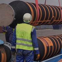 China Self Floating Dredge Hose 10-21 Bar Wear Resistant Rubber Marine Discharge Pipe 40m for sale