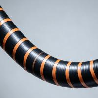 China Floating Dredge Hose 16 Bar High Buoyancy Wear Resistant for Slurry Transport 40m Length for sale