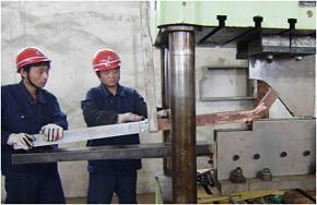 China Welding Copper Steel Complete Anode Assembly for Aluminum Smelting Potroom Reduction Cell with AS2074 C2 Steel Yoke for sale