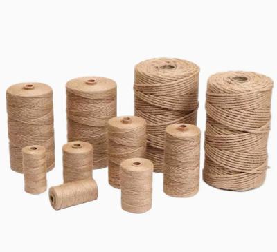 China 3ply 3mm Baler Twine FIBER Natural 4g/m-6.3g/m Customized Length Agriculture Packing Twine Twine in Rolls for sale