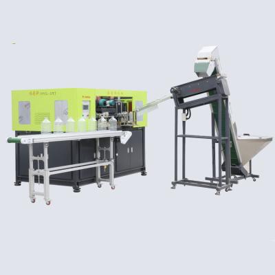 China 2000 BPH Automatic 2 cavity PET Water Bottle Blow Molding Machine with SMC Rotary Cylinder for sale