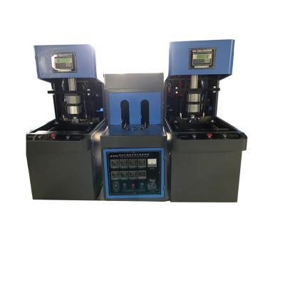China Food Beverage Weight KG 950 KG LGB-6L PP Bottles Blow Molding Machine with Guaranteed for sale