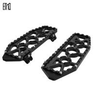 China INCA Custom Motorcycle Foot Pegs - Multi-Color Aluminum Alloy Pedals for Bike Refit Accessories for sale