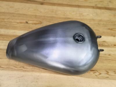 China INCA GS001 Water Drop Motorcycle Fuel Tank for Harley Softail 2006-2017 & Breakout 2013-2017 - Cold Rolled Steel Construction for sale