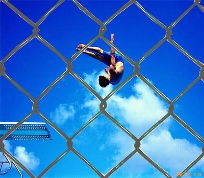 China Diamond mesh fence price for sports for sale
