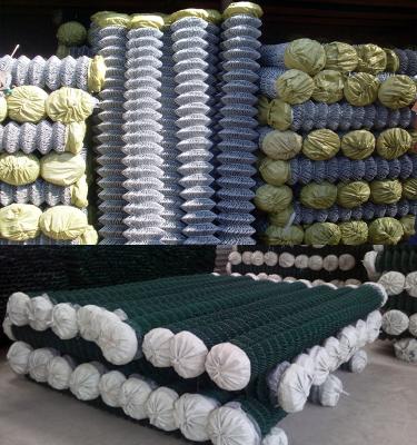 China smooth & beautiful Chain Link Fence/diamond shape wire mesh(factory) for sale