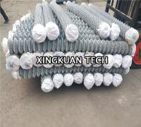China 6 ft High Galvanized Wire Mesh Rolls for Fence 30mm 50mm 60mm Aperture for sale