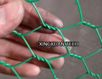 China reverse twist PVC Poultry wire netting  , Poultry Mesh Netting Hexagonal Shape for sale