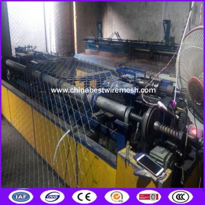 China Boundary Wall wire fencing mesh For Leisure Sports Field / School Chain Link Fence for sale