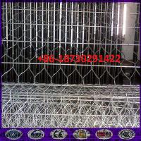 China 8x10 cm Ω Type  Ecologica Gabion Road Reinforced Wire Mesh in roll for sale