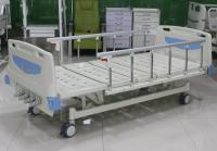 China Sturdy Frame Manual Recovery Bed 460-720mm Height for Long-Term Care and Rehabilitation for sale