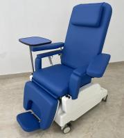 China Ergonomic Recliner Hemodialysis Chair with 240kg Capacity and 1950mm Length for Dialysis Units for sale