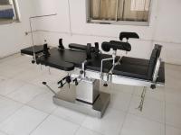 China Electric Trauma Operating Table 2050mm x 550mm with 7-Directional Motorized Positioning and 4-Hour Battery Backup for sale
