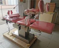 China BT-OE030 Electric Gynecological Surgical Table with LED Lamp - 1900mm Length, 250mm Elevation Range for sale