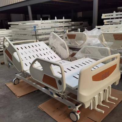 China Multi-Function 4 Crank Medical Patient Bed 2150x950mm with IV Pole and Mattress for sale
