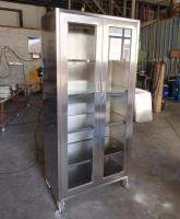 China Mobile Stainless Steel Medical Cabinet 900x400x1800mm on Wheels 4-6 Layers for sale