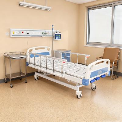 China Manual Adjustable Patient Bed 2150x950mm with Detachable Headboard and Quiet Casters for sale