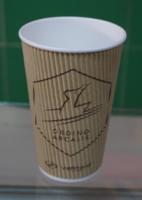 China Custom Logo Insulation Skidproof Ripple Coffee Cups Flat Cover For Hot / Cold Drink for sale