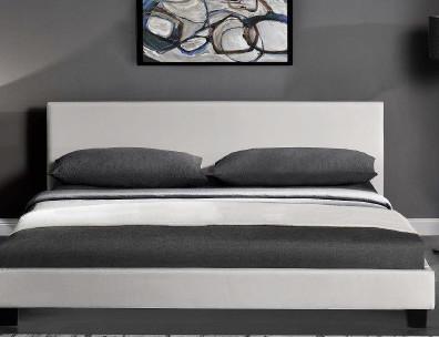 China Europen Style Upholstered Platform Bed Light Brown Linen Fabric for sale