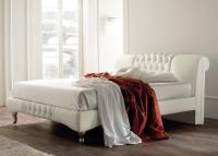 China OEM White Leather Upholstered Platform Sleigh Bed With Diamond Buttons BSCI for sale