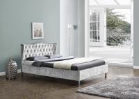 China Linen Fabric Upholstered Platform Bed Frame With Buttons Modern Light Grey King Size for sale