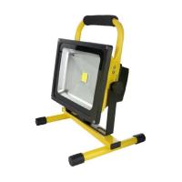 China COB Outside LED Flood Lights 50w Rechargeable Led Work Lights for sale