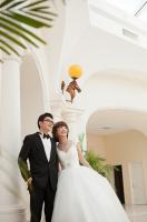 China PLASTIC LENTICULAR customized plastic material 3d lenticular wedding photo with depth 3d moving effects for sale