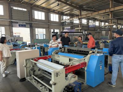 China Intelligent Light Duty Metal Wire Mesh Loom Machine With Fully Digital Control & Stable Performance for sale