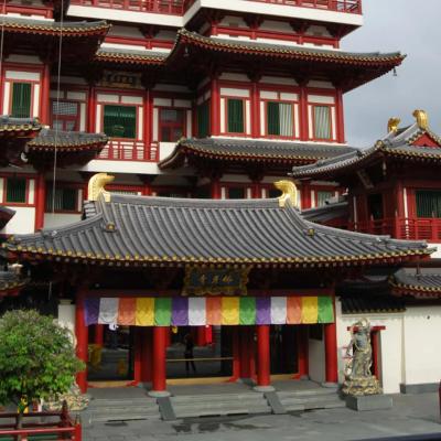 China Temple Gate Roofing Material Chinese Clay Roof Tiles Traditional Grey for sale