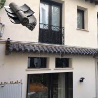 China Heatproof Chinese Clay Roof Tiles For Old Korean Resort Villa Projects Courtyard Decoration for sale