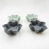 China Wholesale Custom Restaurant Cutlery Snowflake Shaped Ceramic Material Dish Plate Dipping Bowls Set Porcelain Soy Sauce for sale