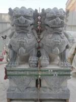China Outdoor Garden Large White Marble Lion Statues Customized for sale