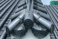China Black Glazed Chinese Roof Tiles Traditional Clay Roofing Tiles with Eaves & Ridge Tiles for Temple Pavilion Garden Projects for sale