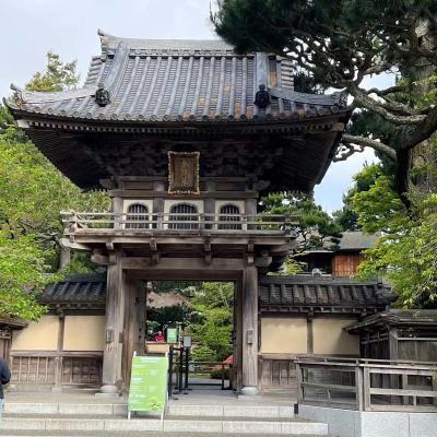 China Drip Old Tiled Roof House 180mm Grey Unglazed Japanese Style Roof Tiles for sale