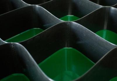 China Custom Plastic Hdpe Driveway Gravel Stabilizer Geocell For Road Construction for sale